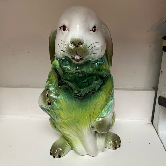 Art | Porcelain Cabbage Rabbit Figurine | Poshmark